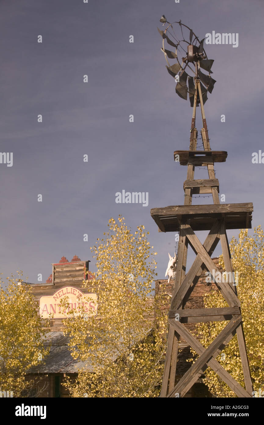 Cowboy windmill hi-res stock photography and images - Alamy