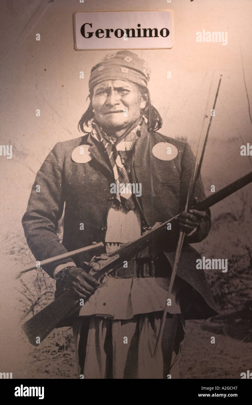 Geronimo hi-res stock photography and images - Alamy