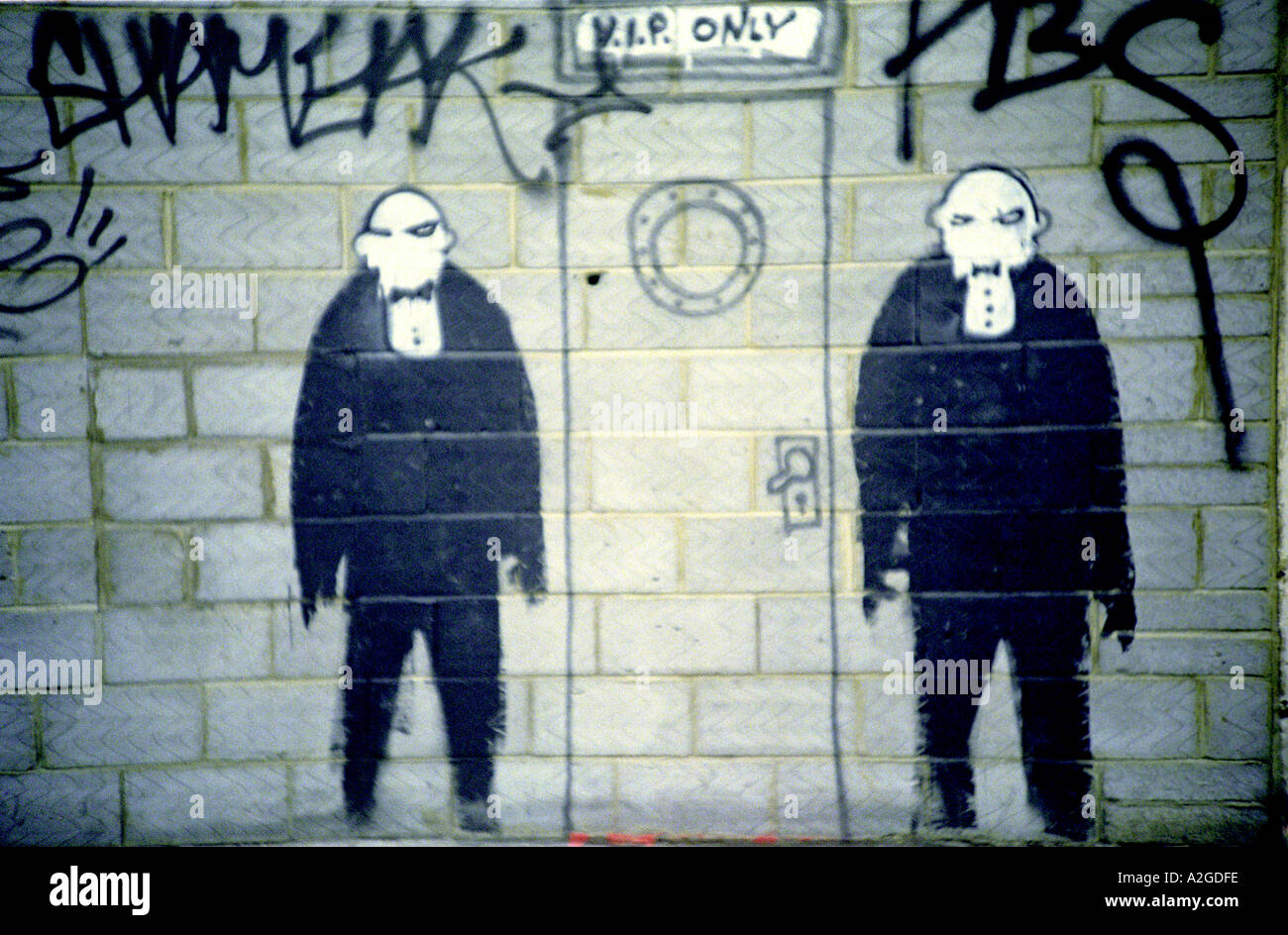 Vip graffiti hi-res stock photography and images - Alamy
