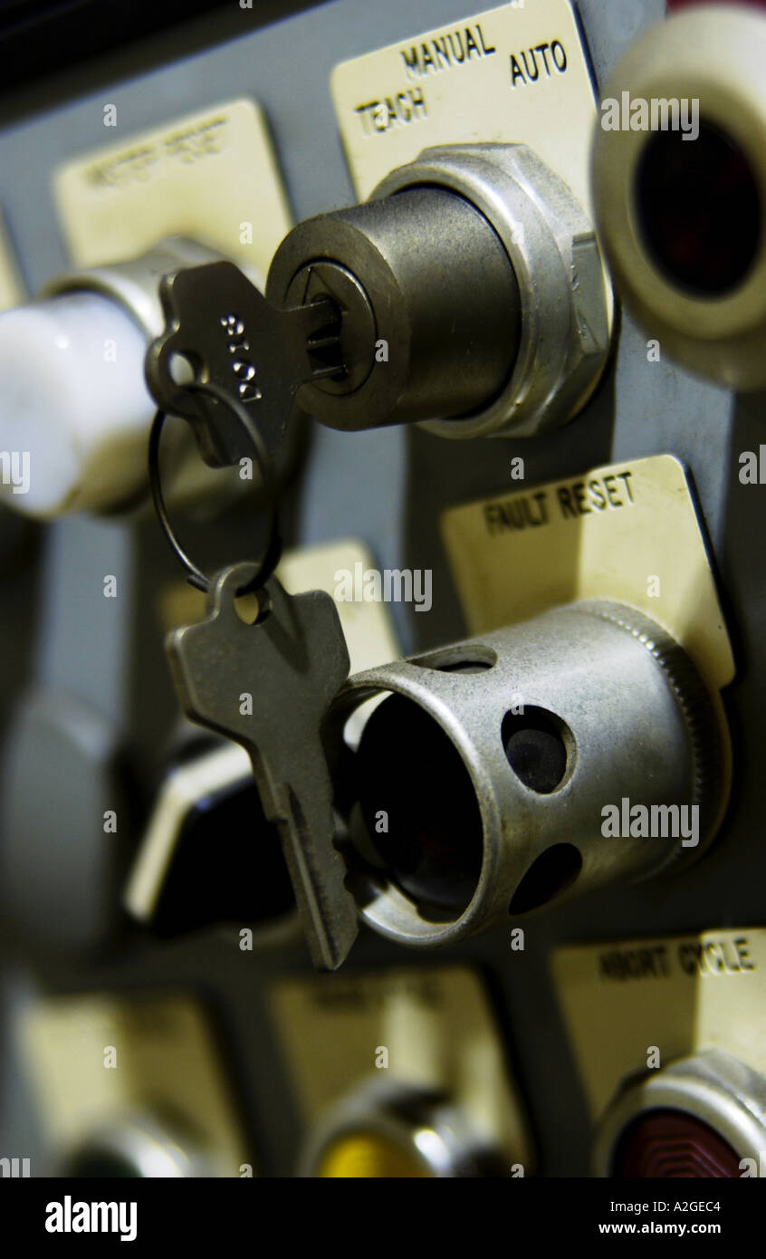 Industrial lockout hi-res stock photography and images - Alamy