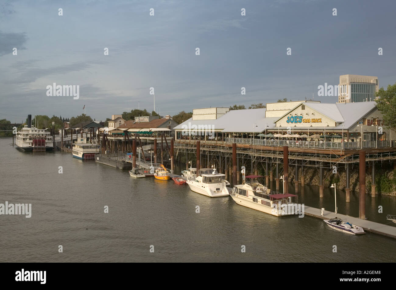 Old sacramento waterfront hi-res stock photography and images - Alamy