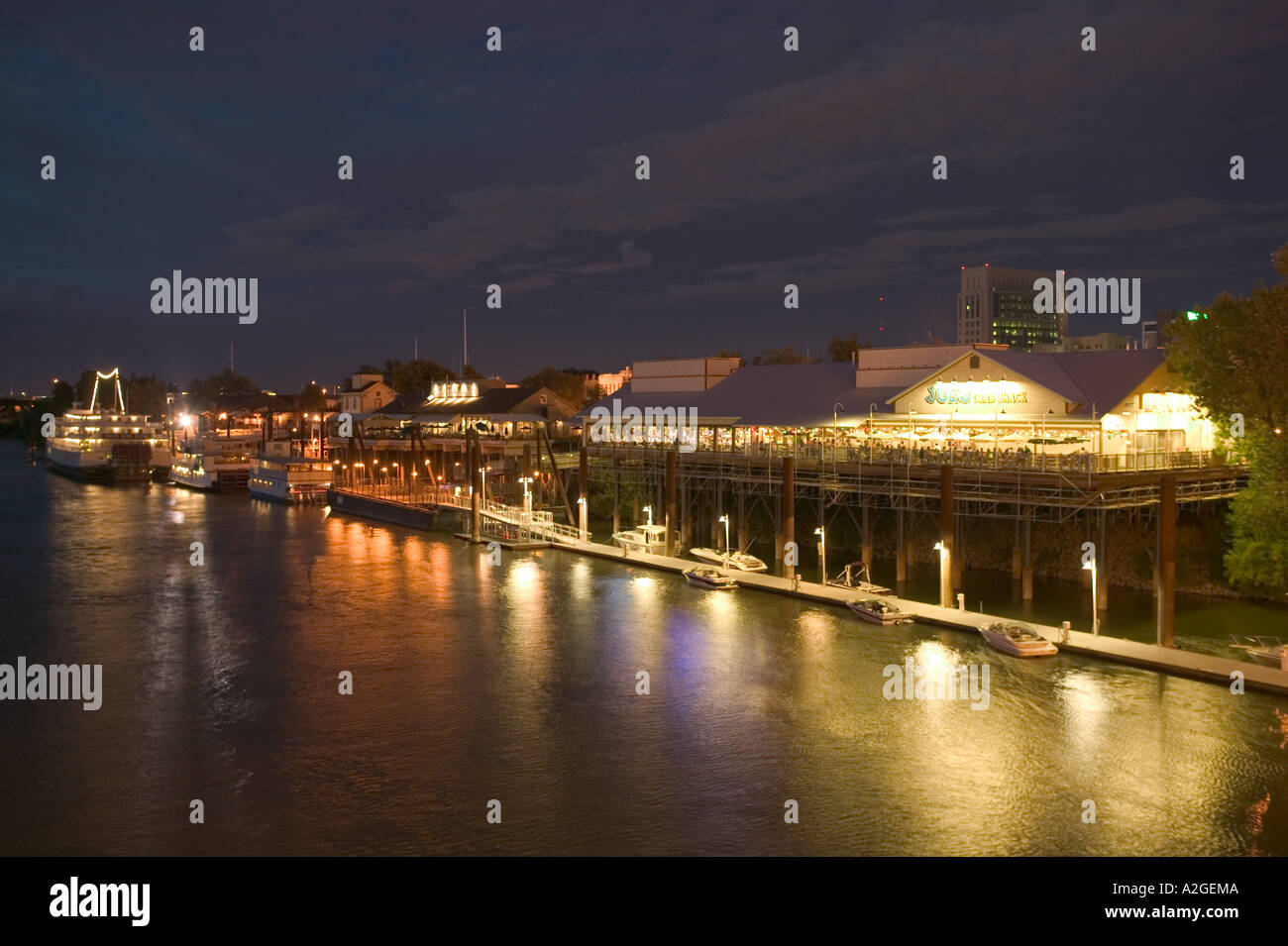 Old sacramento waterfront hi-res stock photography and images - Alamy