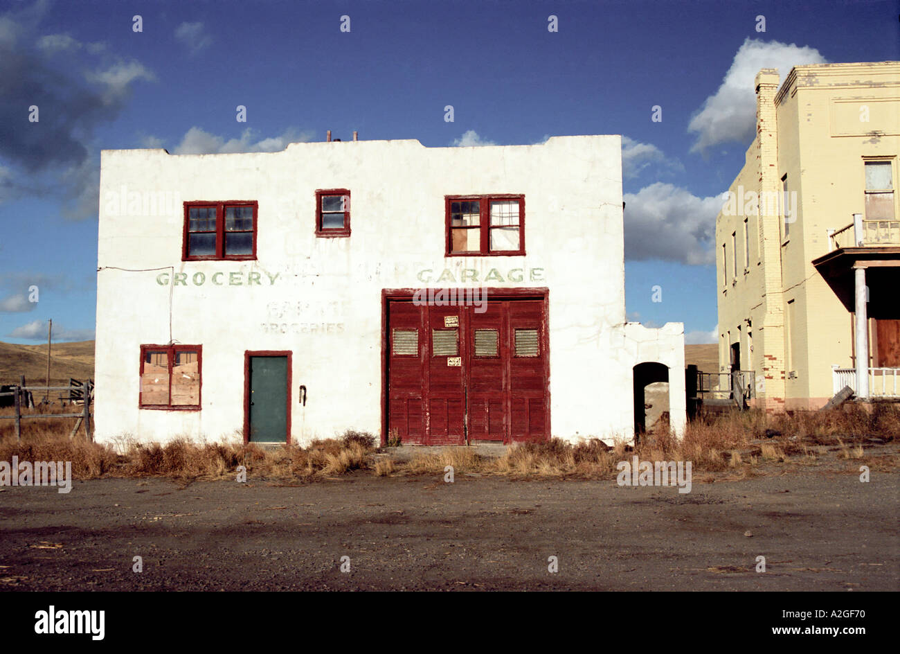 desert ghost town building 1 Stock Photo - Alamy