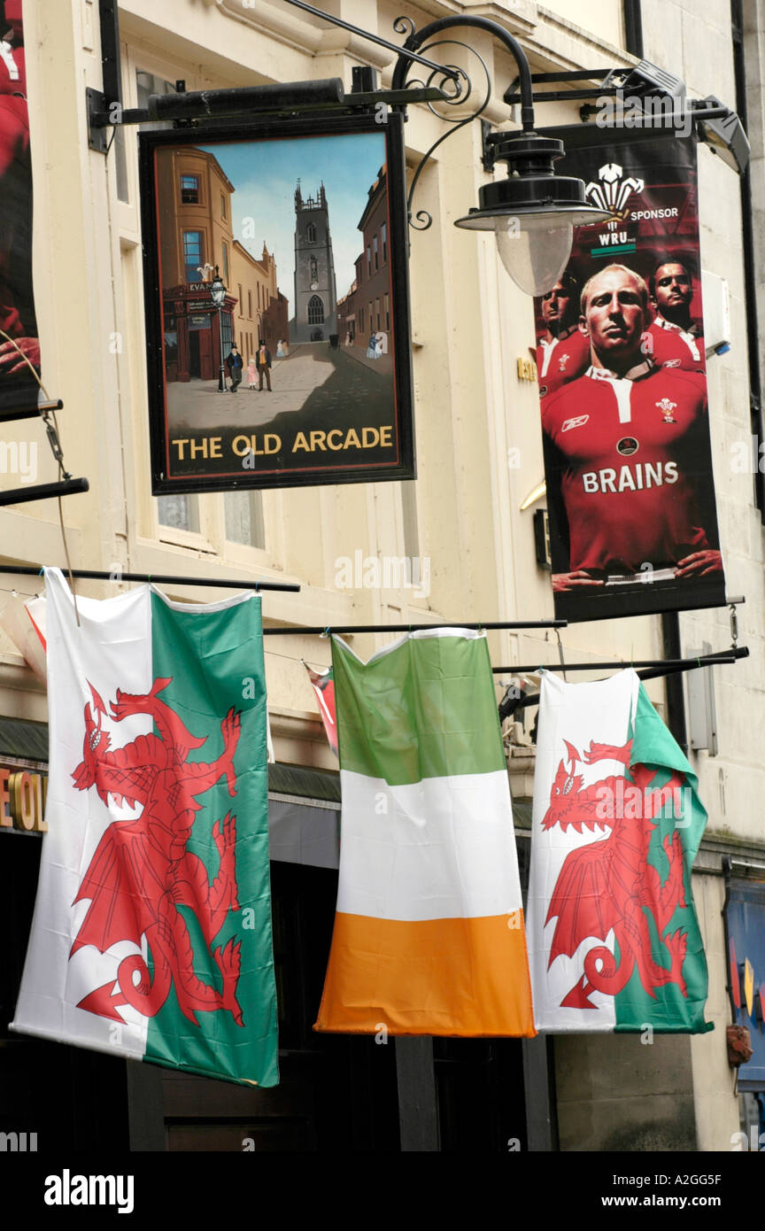 Tricolor irish national flags hi-res stock photography and images - Alamy