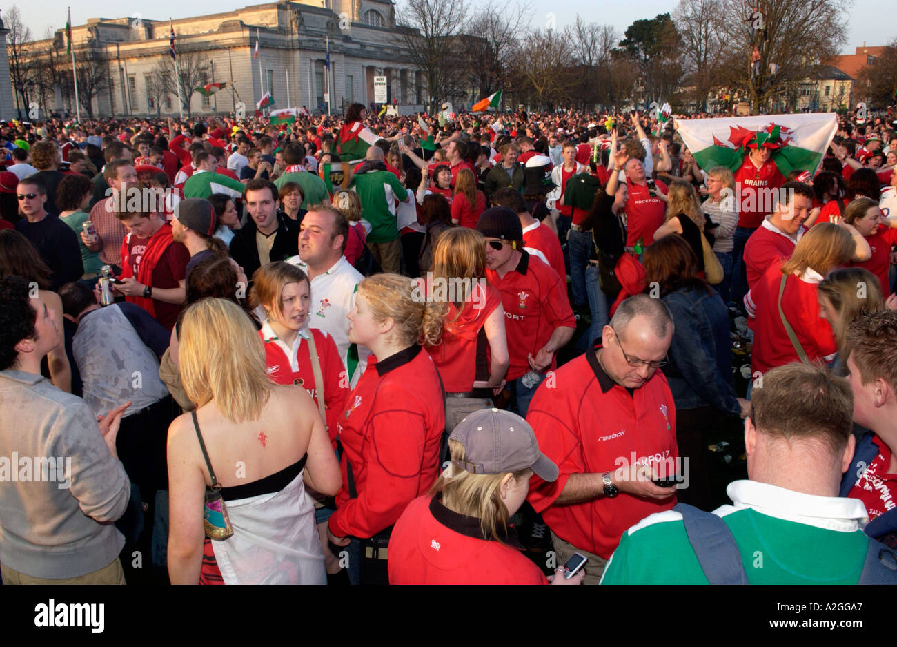 Big crowd of Welsh rugby fans celebrate Wales winning an international ...