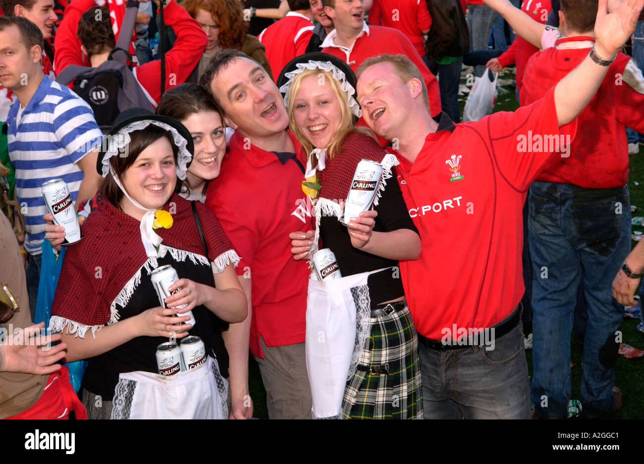 Big crowd of Welsh rugby fans celebrate Wales winning an international ...