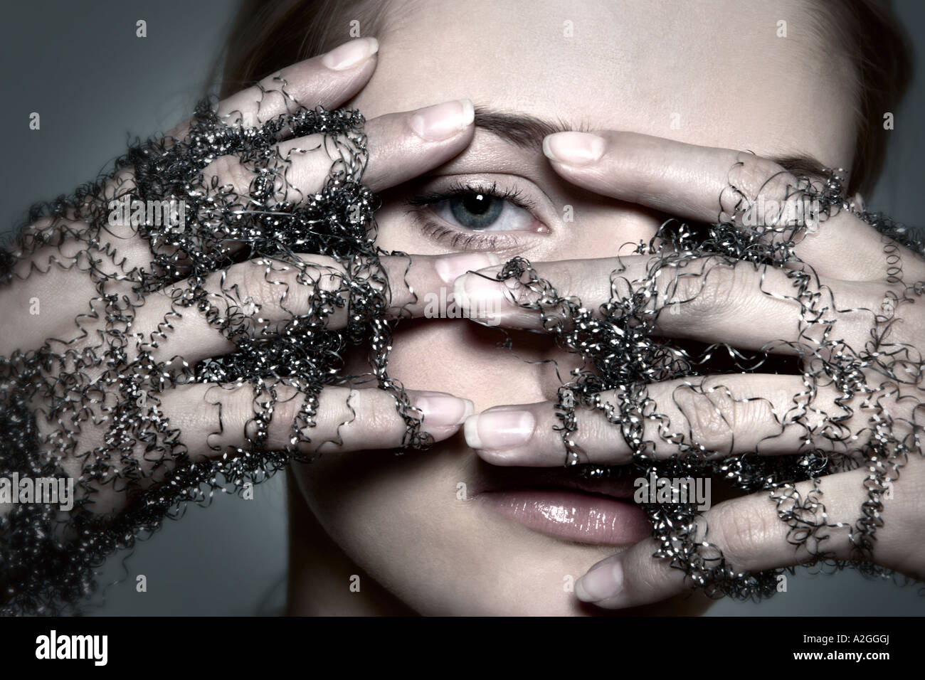 Wire face woman hi-res stock photography and images - Alamy