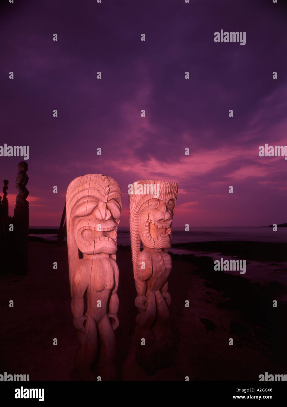Hawaii and statues hi-res stock photography and images - Alamy