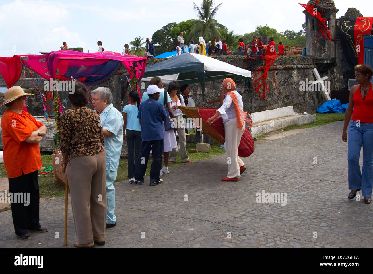 Panama portobello caribbean coast fort hi-res stock photography and ...
