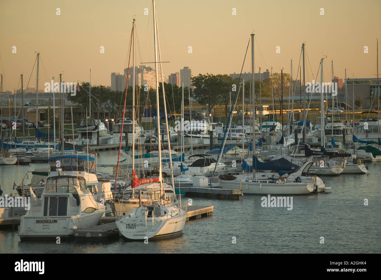 Chicago burnham park hi-res stock photography and images - Alamy