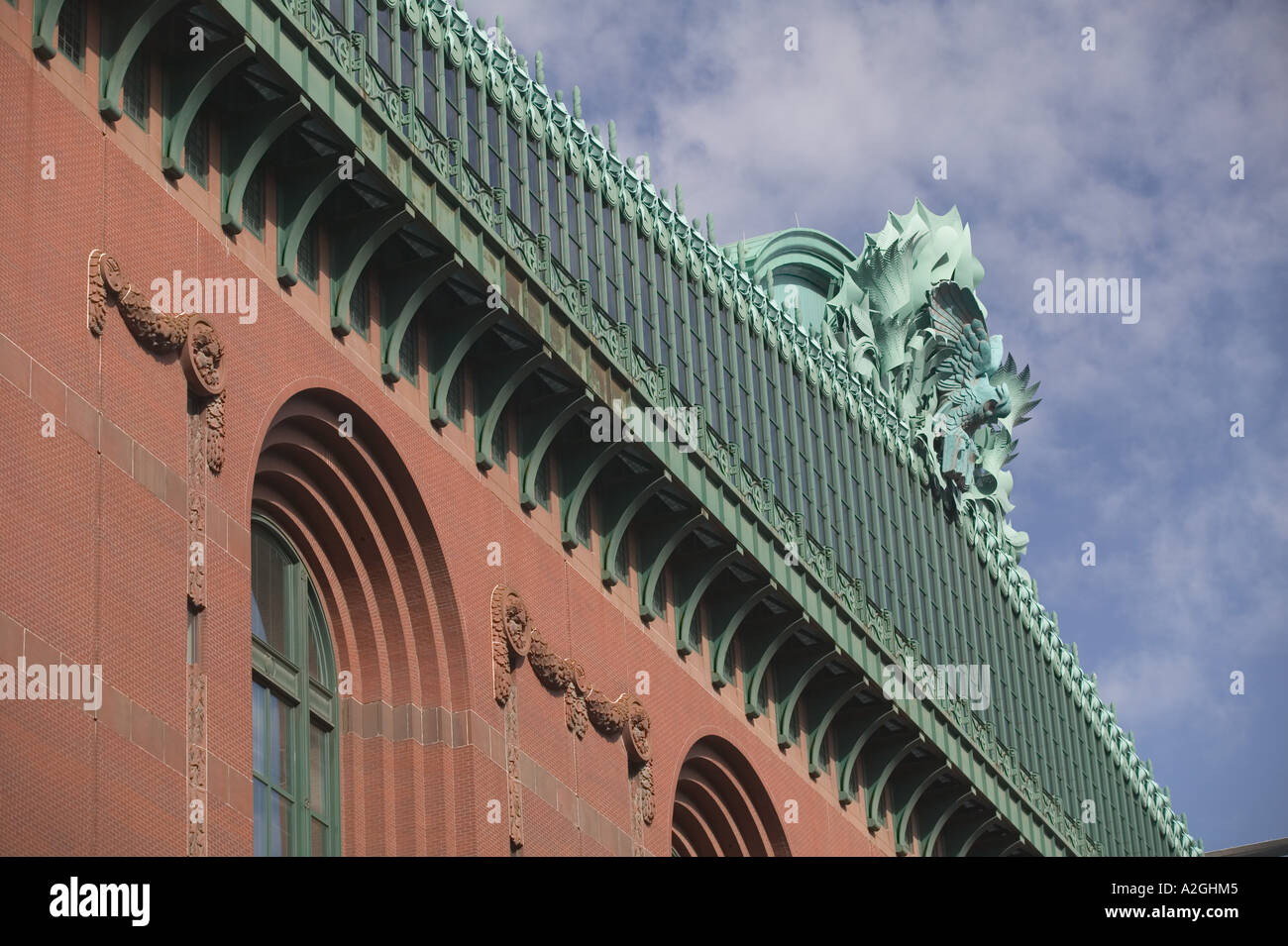USA, Illinois, Chicago: Harold Washington Library of Chicago Exterior ...