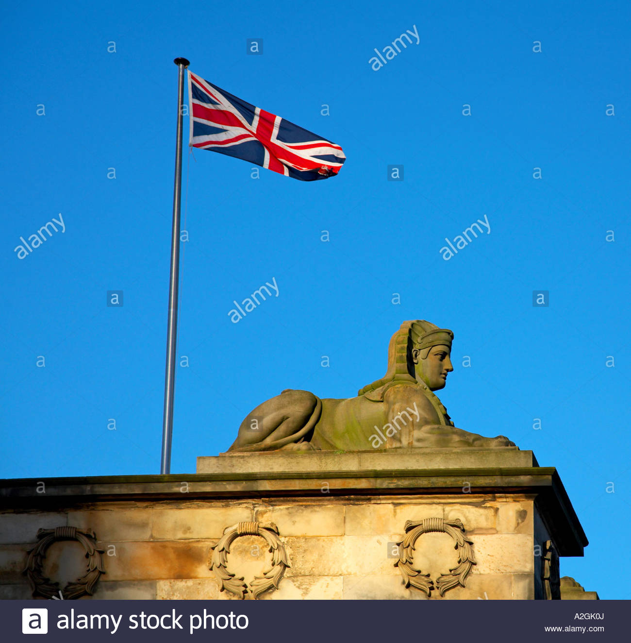 Playfair edinburgh statue hi-res stock photography and images - Alamy