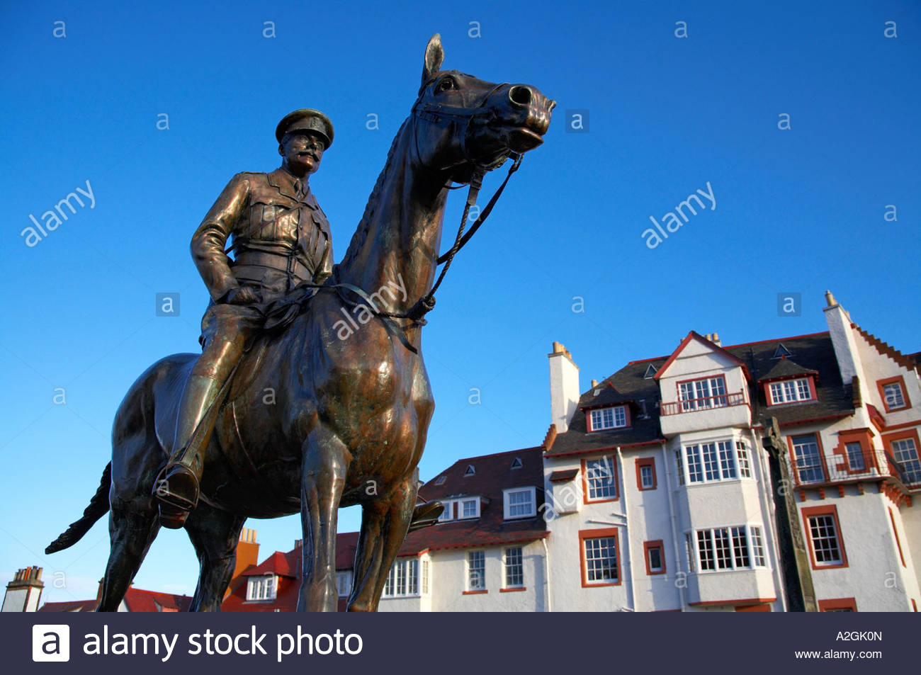 Earl Haig statue, castle esplanade Edinburgh SCOTLAND Stock Photo - Alamy