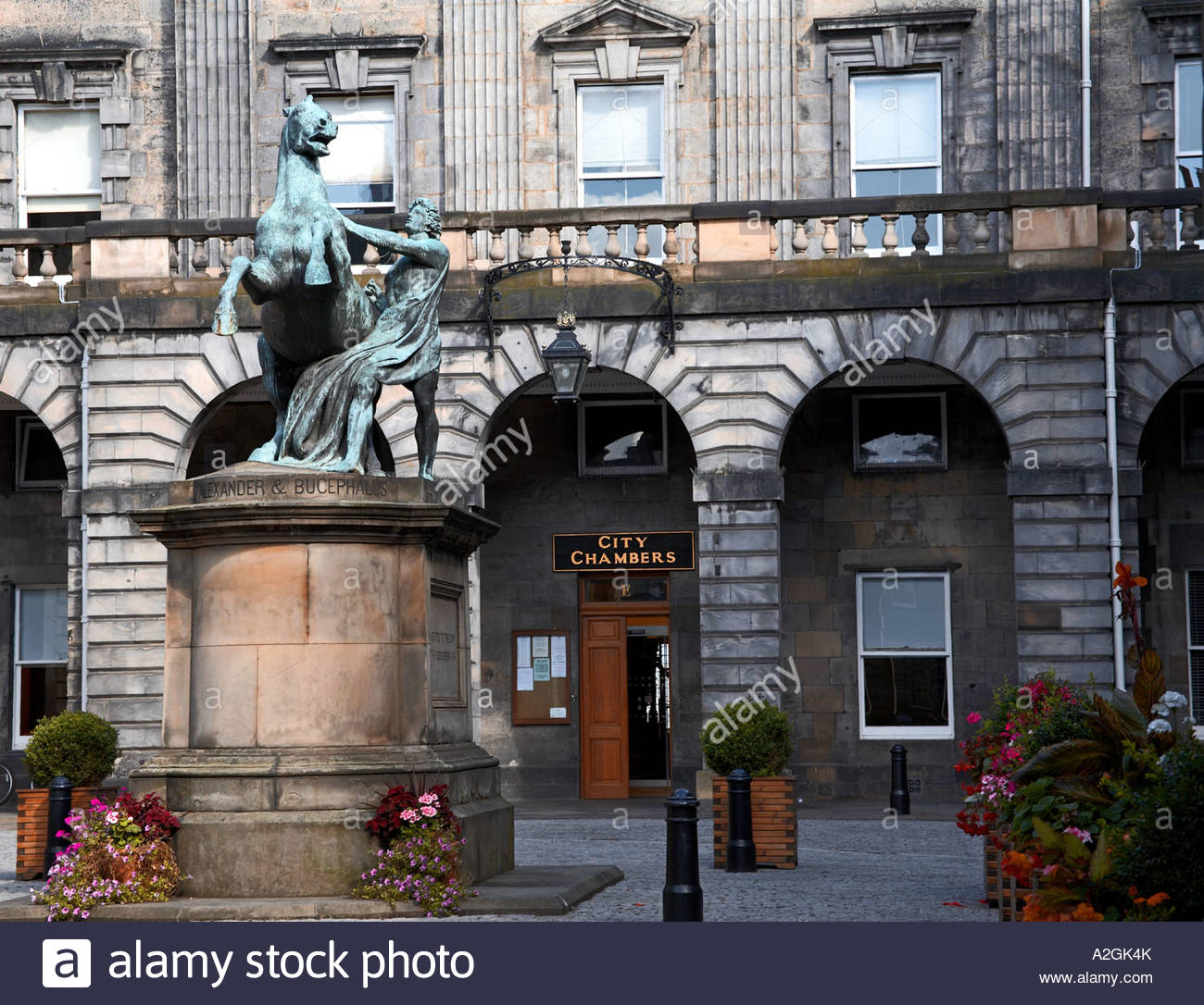 Edinburgh City Chambers Royal Mile, Edinburgh SCOTLAND Stock Photo - Alamy