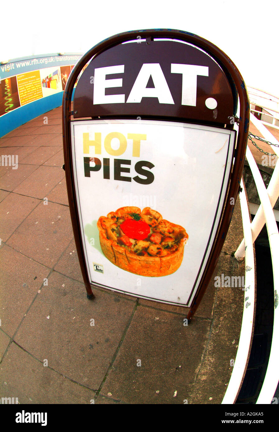 Eat sign Southbank London Stock Photo - Alamy