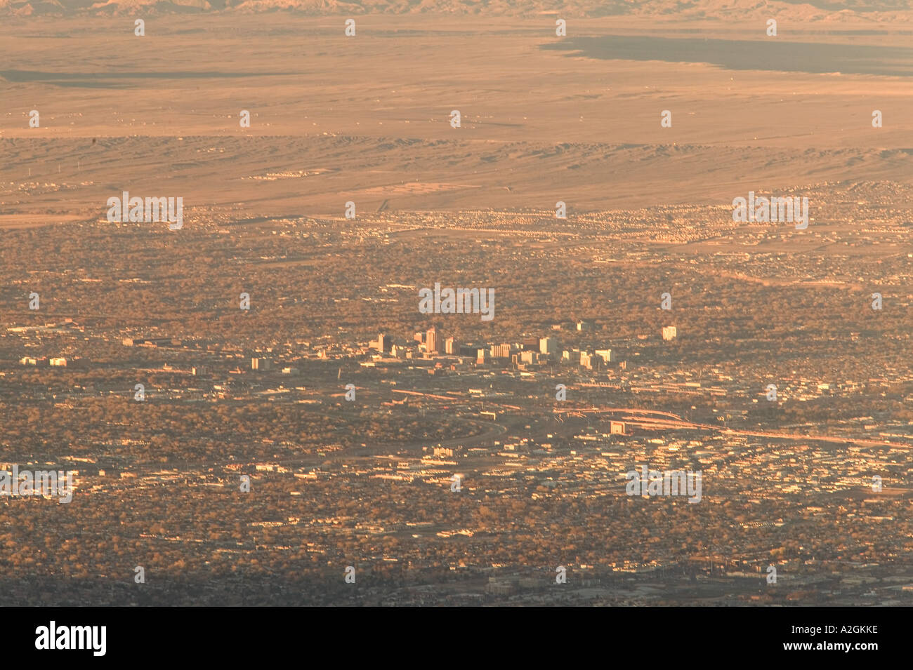 USA, New Mexico, Albuquerque: Morning View of Albuquerque from Sandia ...