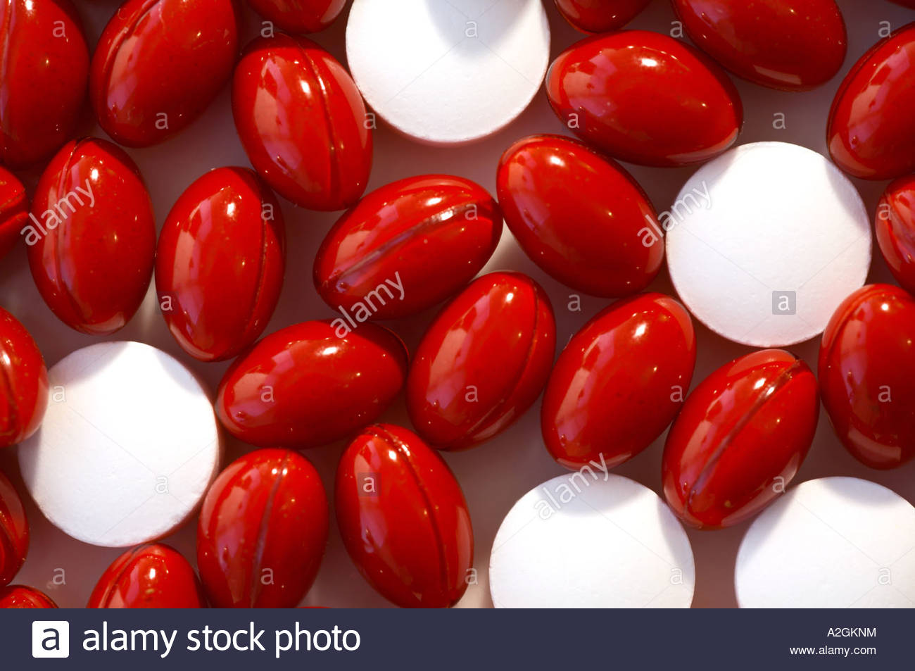 Mixture medicinal tablets capsules hi-res stock photography and images ...