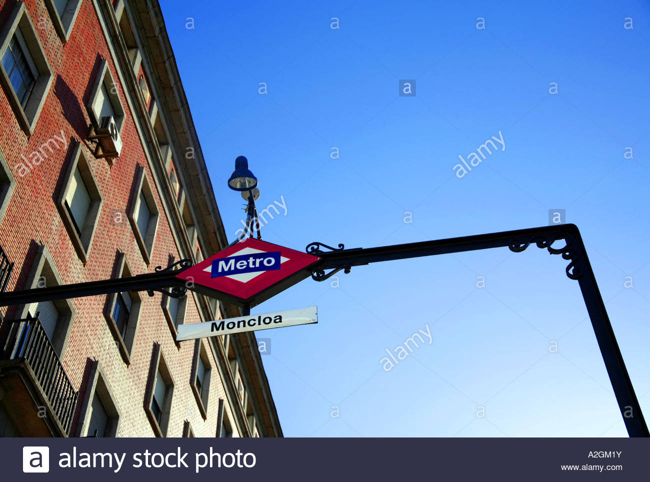 Moncloa metro hi-res stock photography and images - Alamy