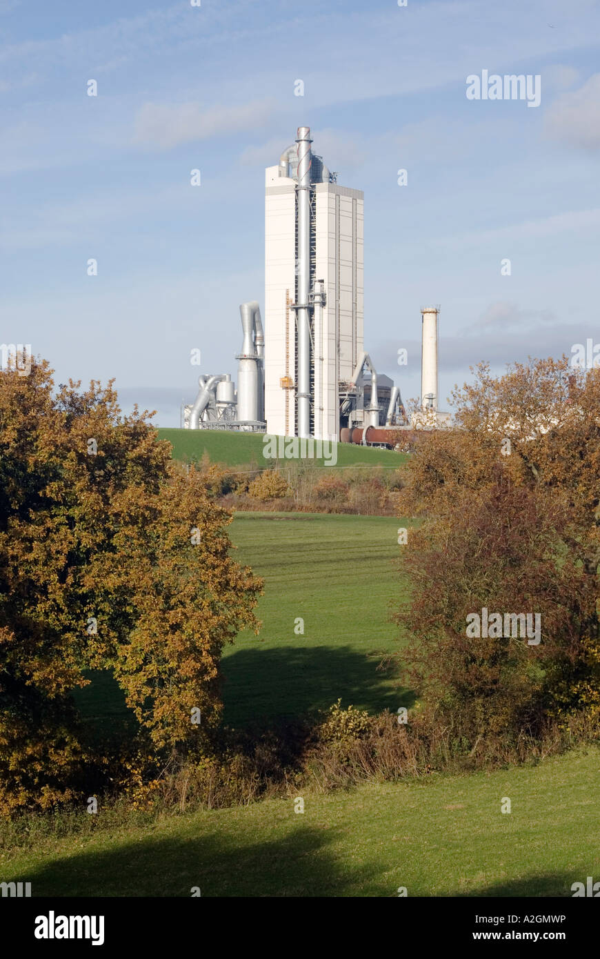 Castle cement works hi-res stock photography and images - Alamy