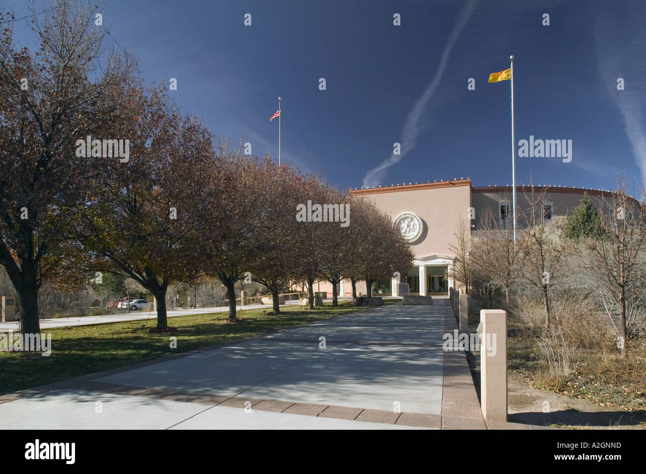 New mexico capitol building entrance hi-res stock photography and ...