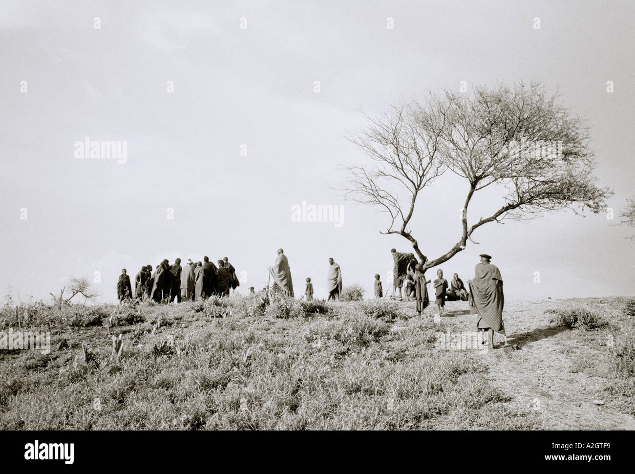 African community meeting traditional High Resolution Stock Photography ...