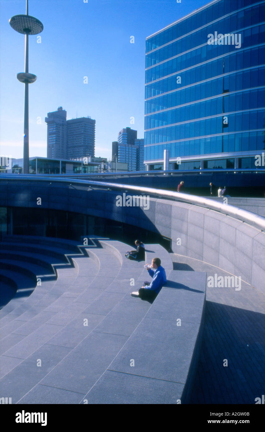 London modernist buildings hi-res stock photography and images - Alamy