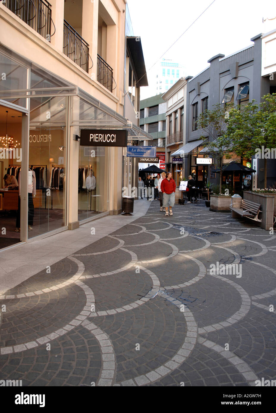 Auckland retail hi-res stock photography and images - Alamy