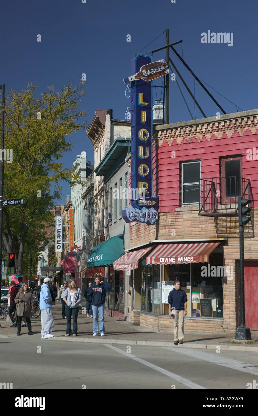 State street pedestrian mall hi-res stock photography and images - Alamy