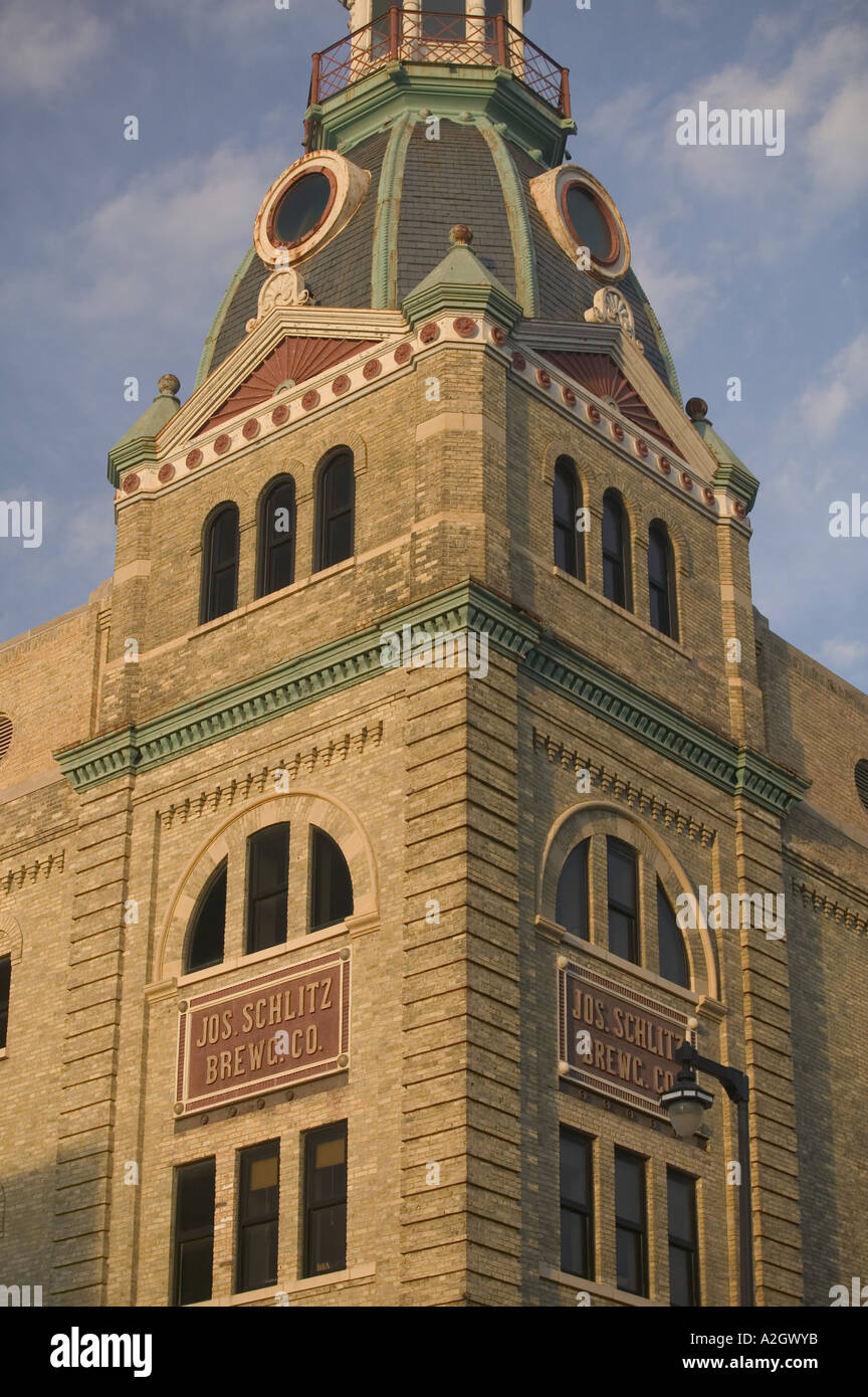 USA, Wisconsin, Milwaukee: America's Beer Capital: Old Schlitz Brewery ...