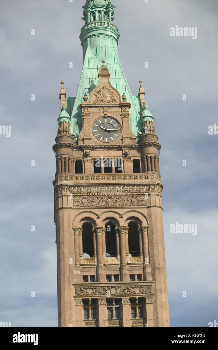 Milwaukee city hall tower hi-res stock photography and images - Alamy