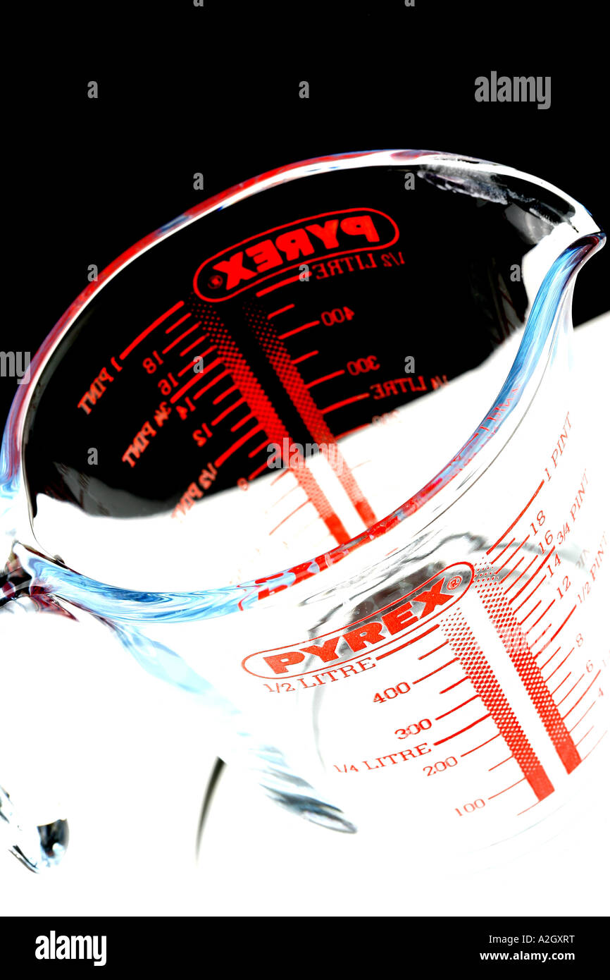 Pyrex hi-res stock photography and images - Alamy