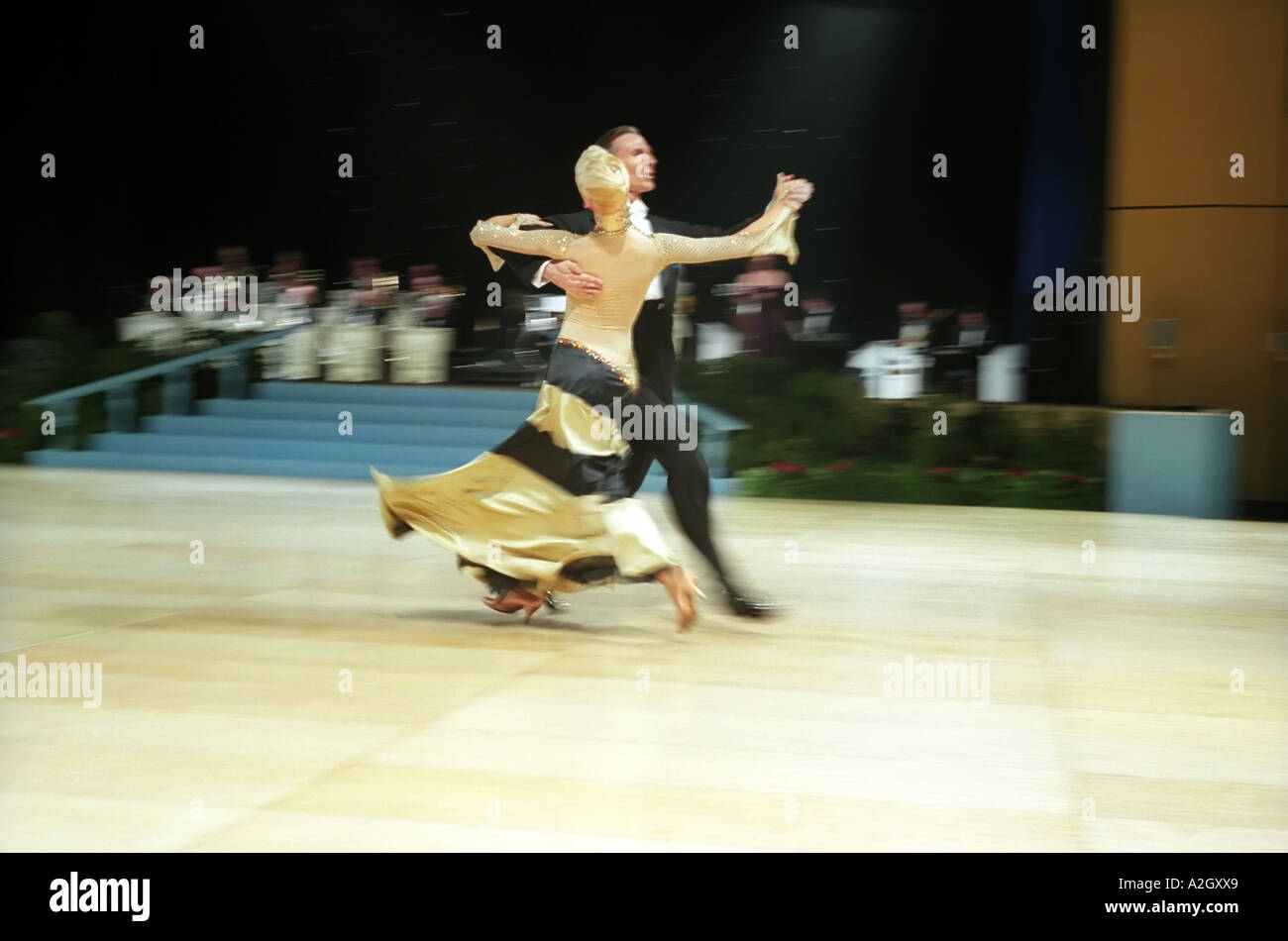 Ballroom dancing competition hi-res stock photography and images - Alamy