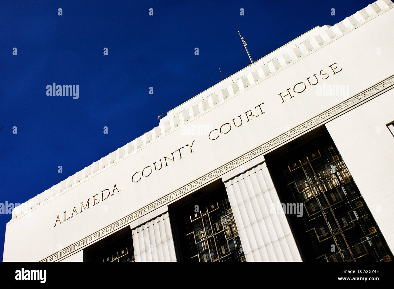 Oakland courthouse hi-res stock photography and images - Alamy