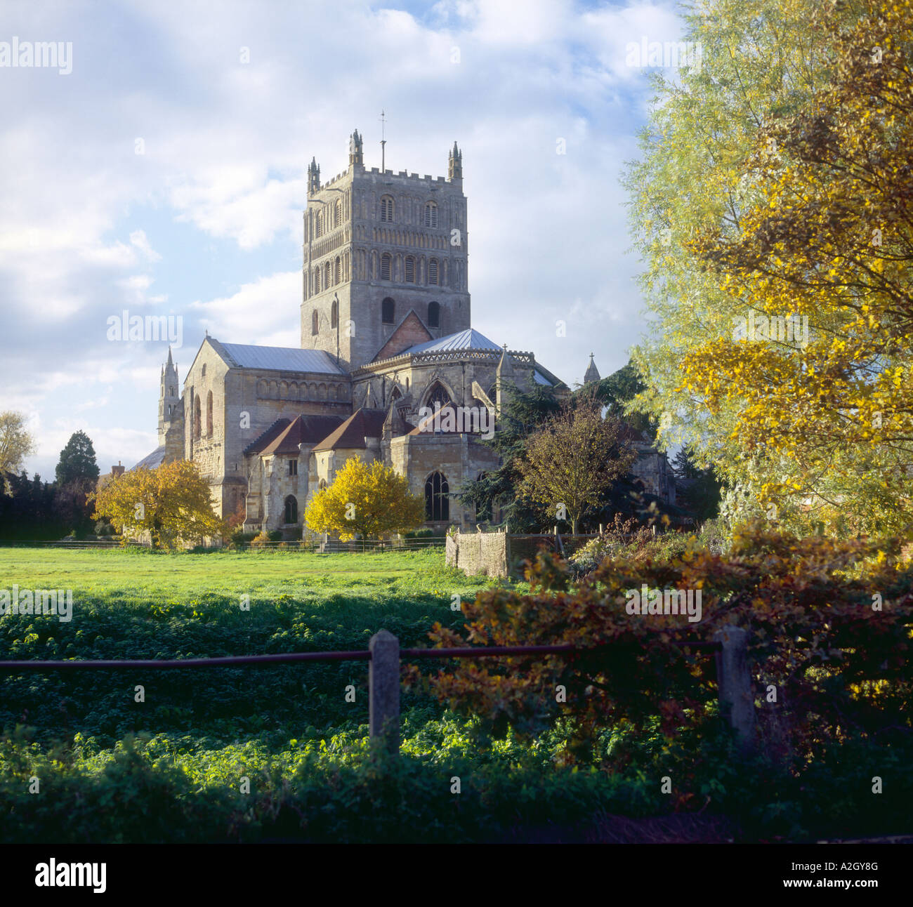 Tewkesbury Abbey Gloucestershire from the south east Stock Photo - Alamy