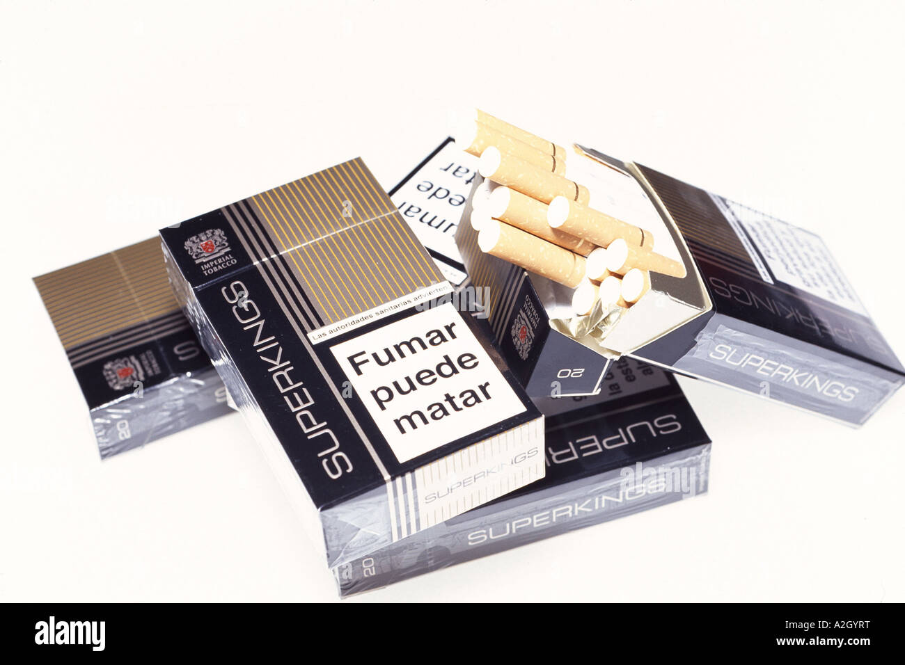 Cigarettes smoking superkings packets tar nicotine hi-res stock ...
