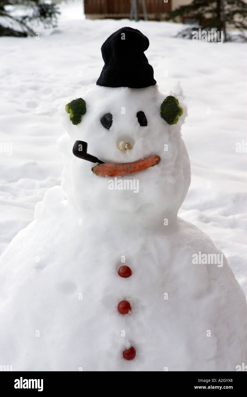 Snowman pipe hi-res stock photography and images - Alamy