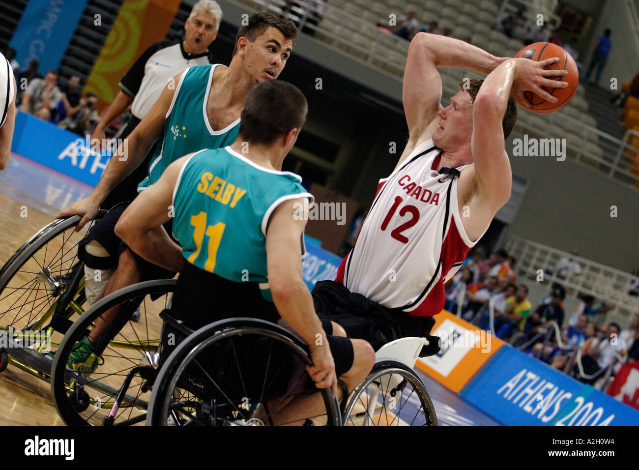 Patrick anderson basketball hi-res stock photography and images - Alamy