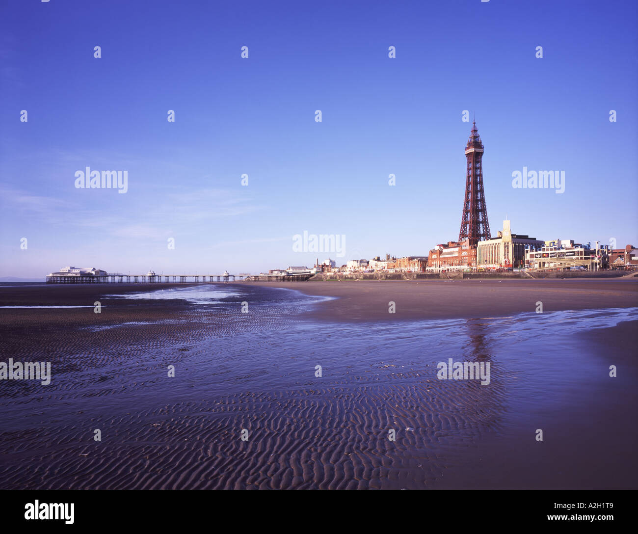 Blackpool tower construction hi-res stock photography and images - Alamy