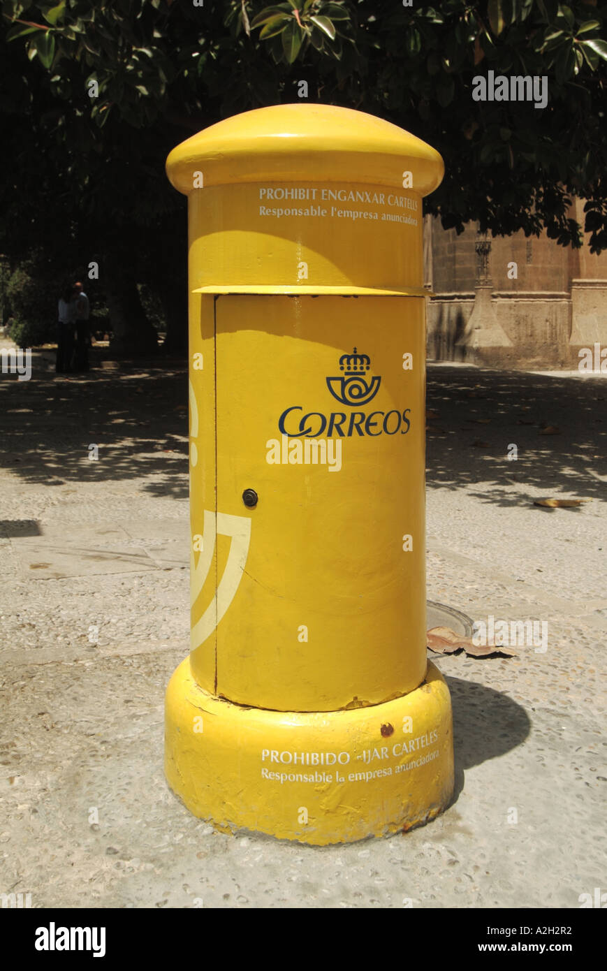 Standard letters hi-res stock photography and images - Alamy