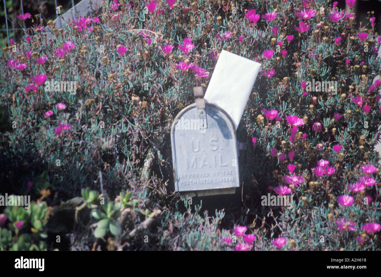 Outgoing mail hi-res stock photography and images - Alamy