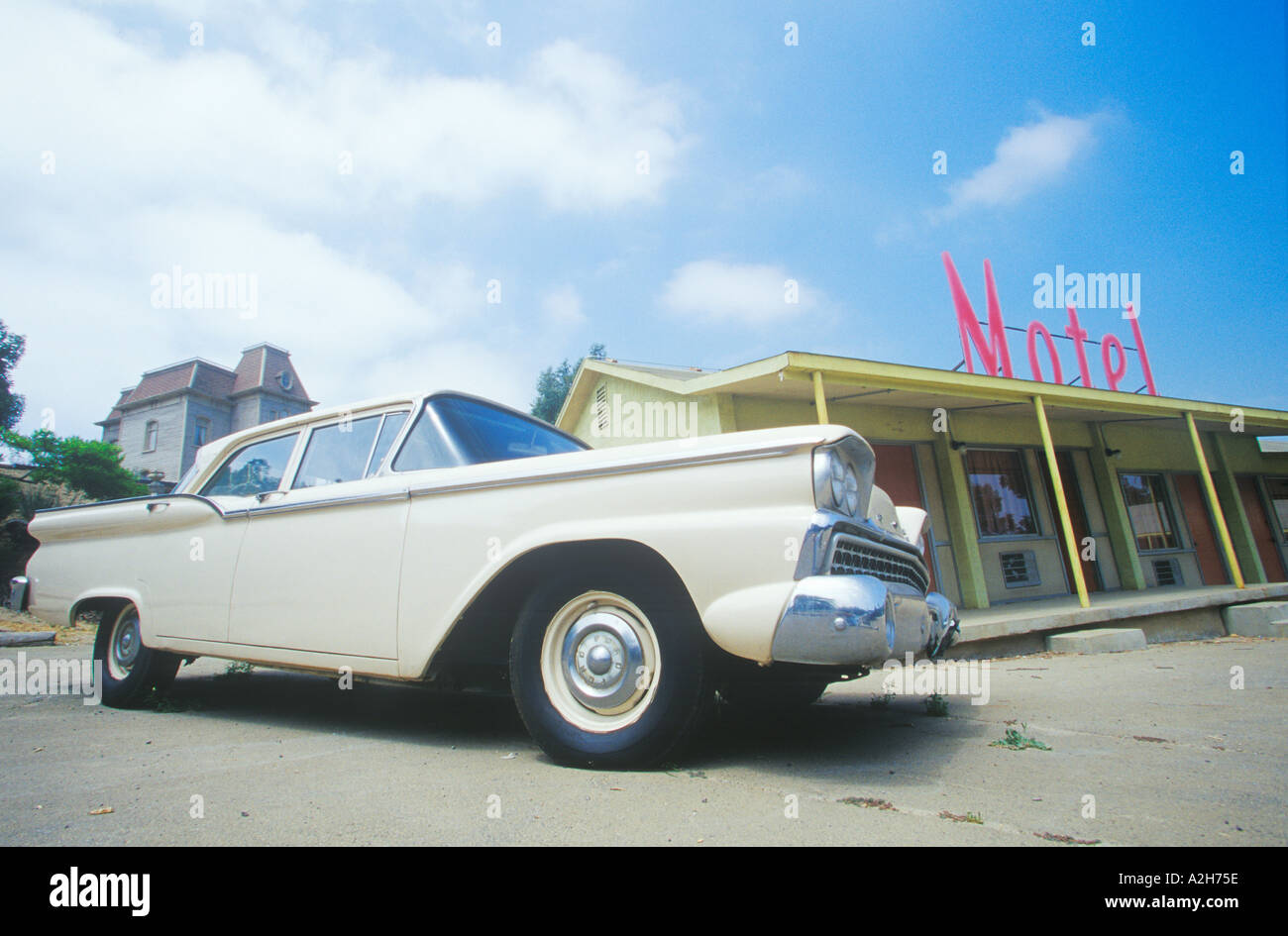 1950 s Motel and automobile Hollywood Universal Studios backlot 2002 ...