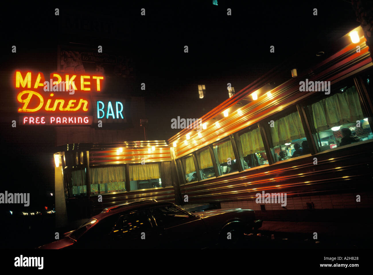 Retro roadside diner New York City 2002 Stock Photo - Alamy