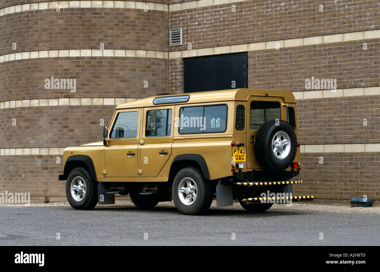 Gold rover car hi-res stock photography and images - Alamy