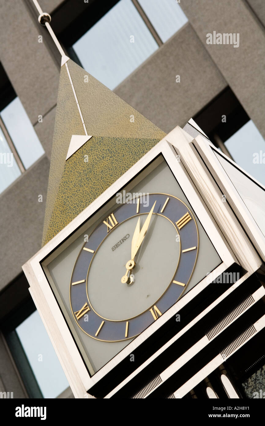 Japan, Tokyo, GInza shop clock Stock Photo - Alamy