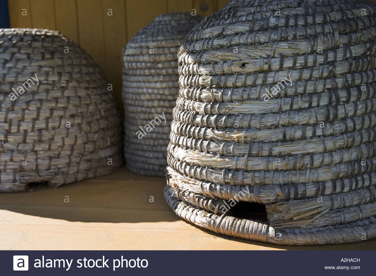 Bee Skeps Stock Photos & Bee Skeps Stock Images - Alamy