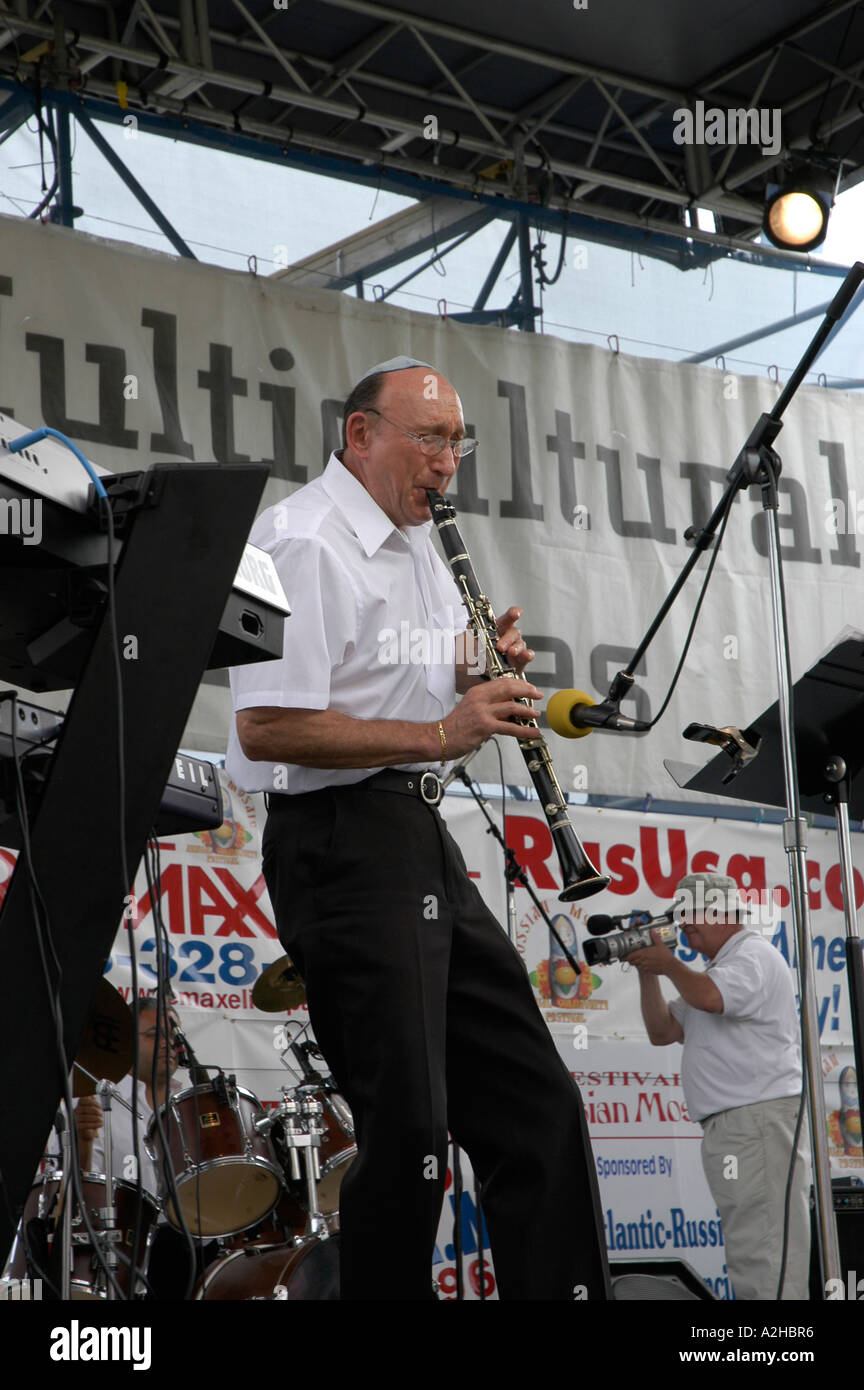 Klezmer band us hi-res stock photography and images - Alamy