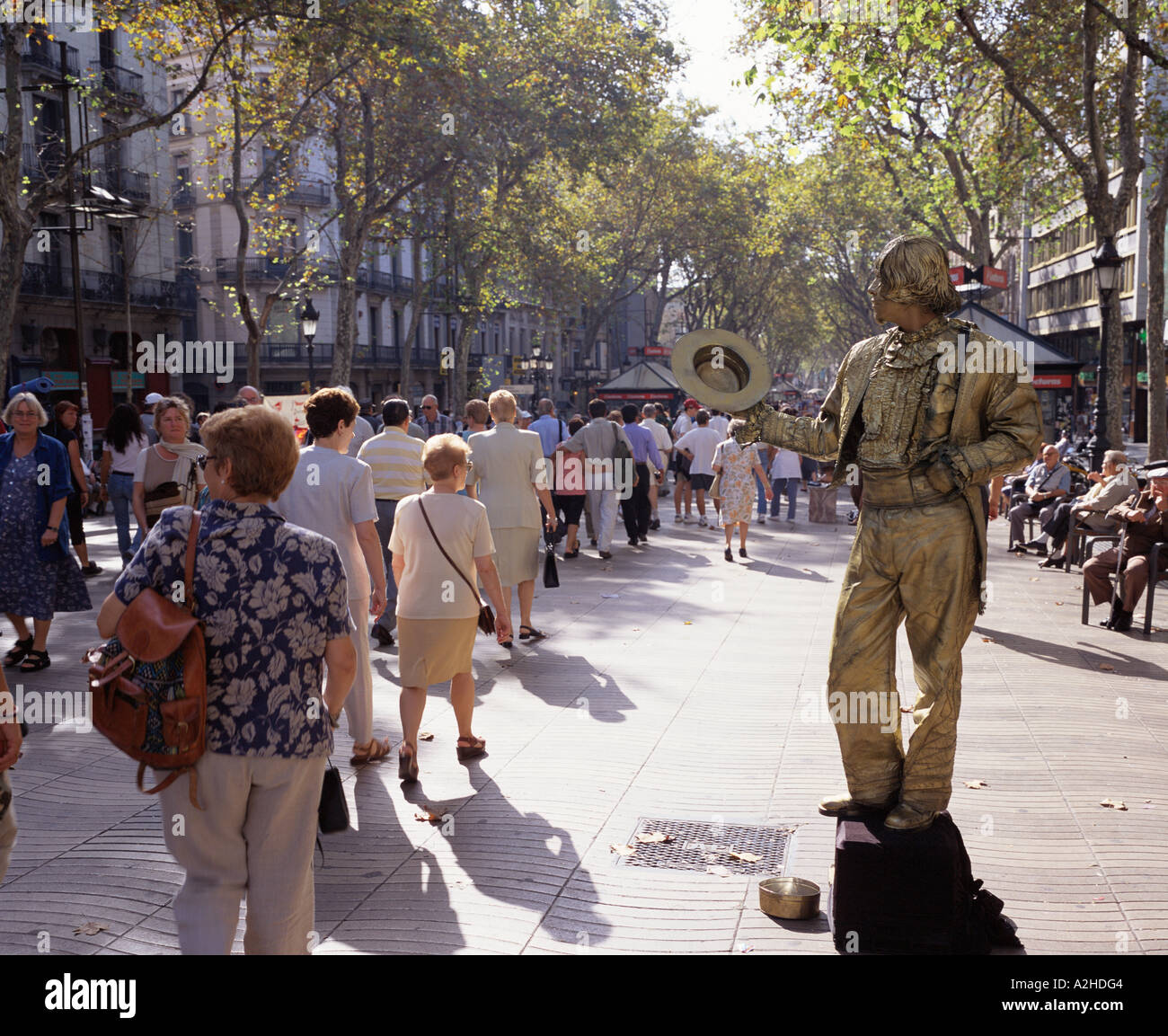 Curious onlooker hi-res stock photography and images - Alamy