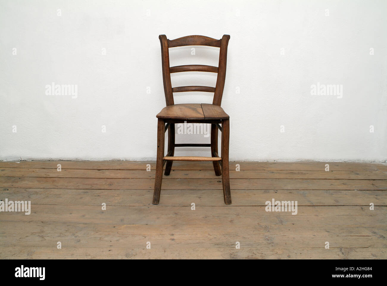 Chair horizontal hi-res stock photography and images - Alamy