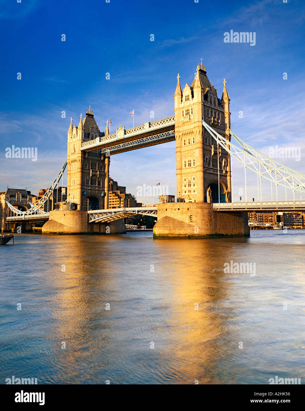 Victorian Bridge London High Resolution Stock Photography and Images ...