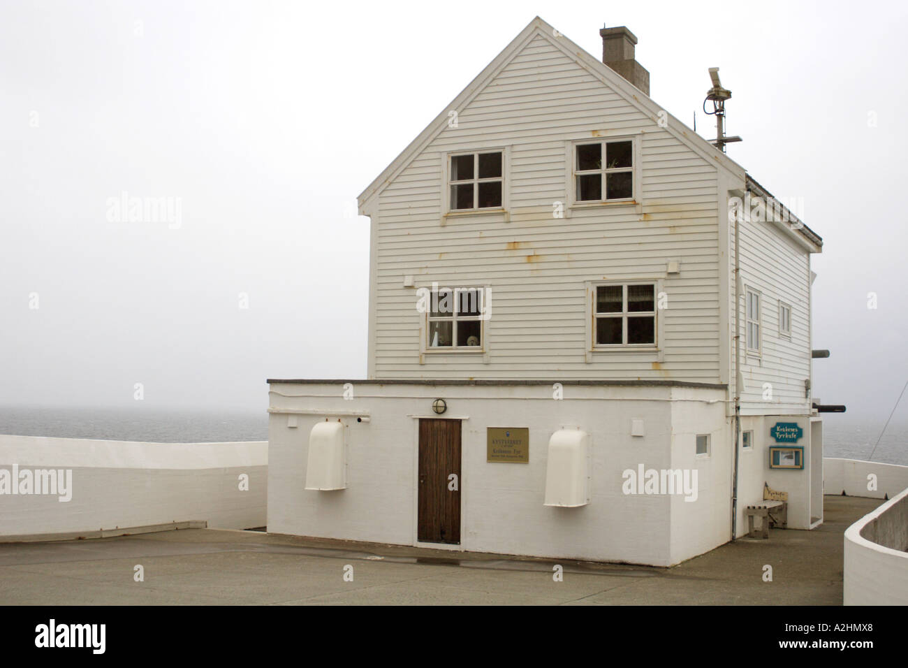 Krakenes lighthouse hi-res stock photography and images - Alamy